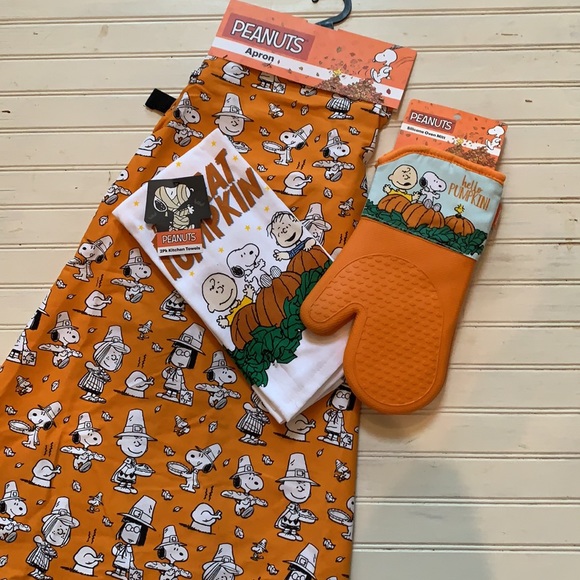 Peanuts | Kitchen | Peanuts Fall Theme Kitchen Bundle | Poshmark